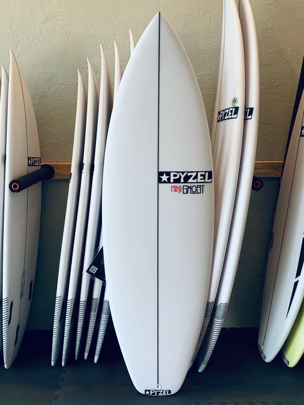 Pyzel Surfboards - Mini Ghost-Squash