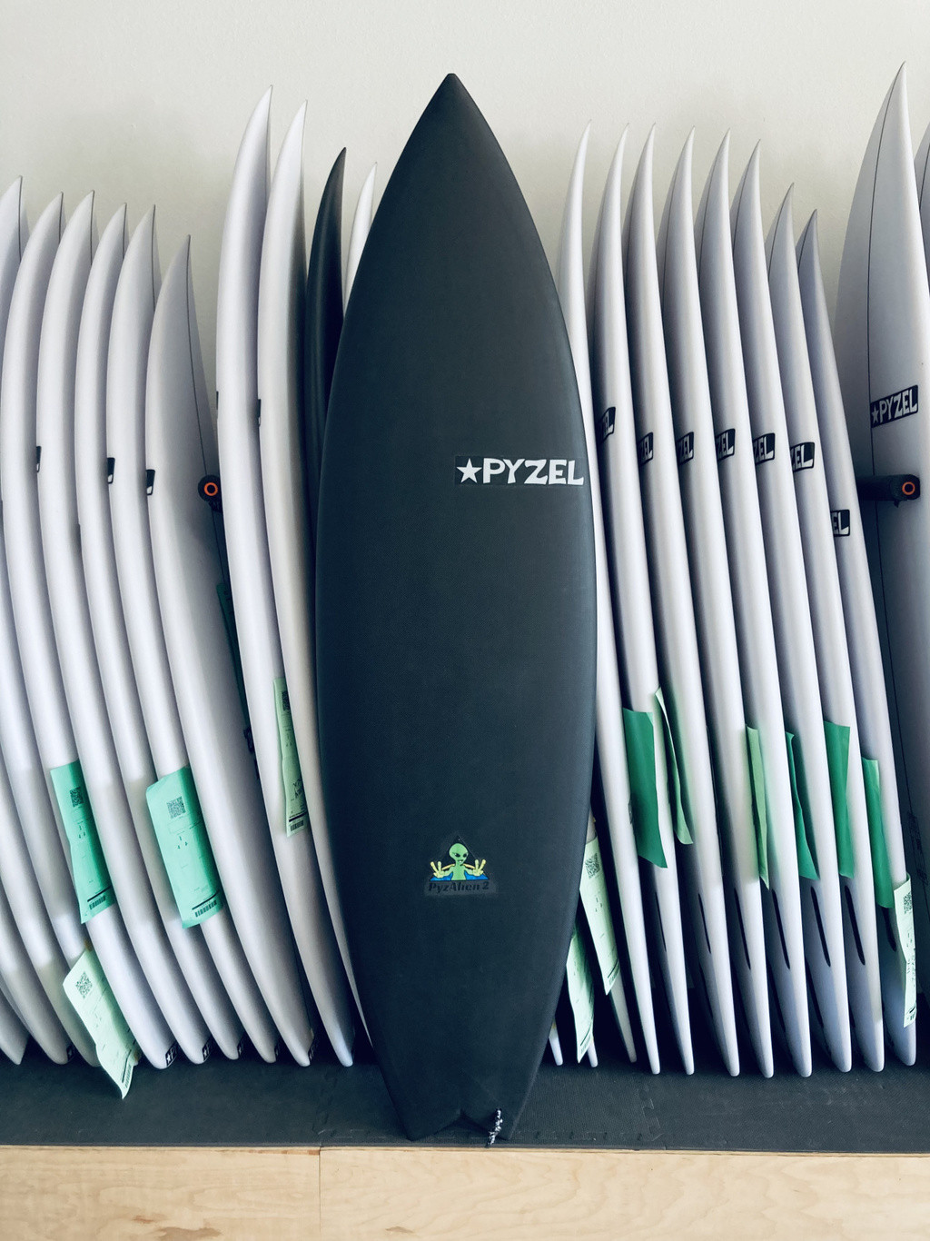 Pyzel Surfboards - Pyzalien 2