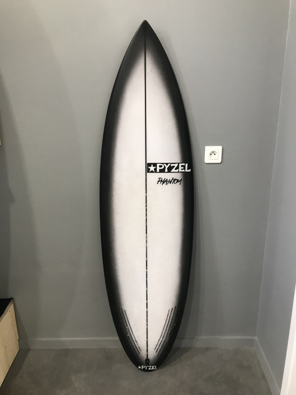Pyzel Surfboards - Phantom